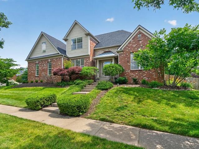 2768 Red Leaf Dr, Lexington, KY 40509