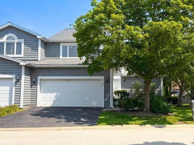 2768 The Mews, Northbrook, IL 60062