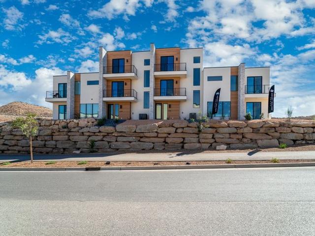 2768 W Becco Trl Unit 63, Saint George, UT 84770