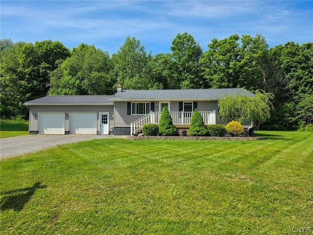 2769 Eckel Rd, Blossvale, NY 13308