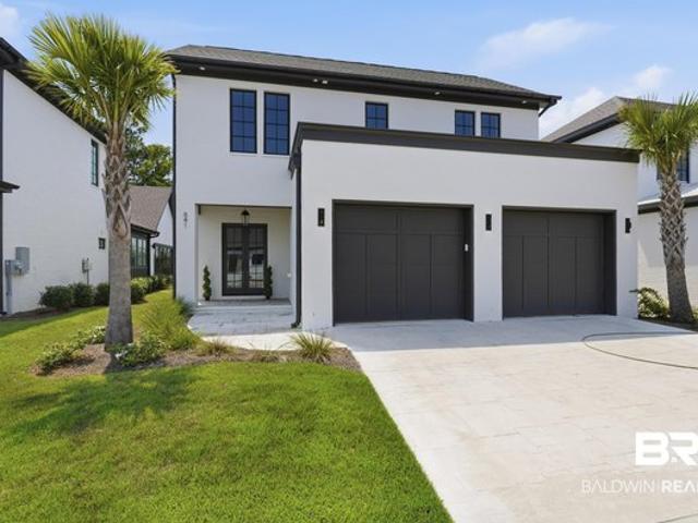 2760 Straits Blvd, Gulf Shores, AL 36542