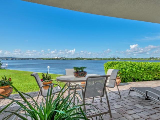 2760 S Ocean Blvd Apt 107, Palm Beach, FL 33480
