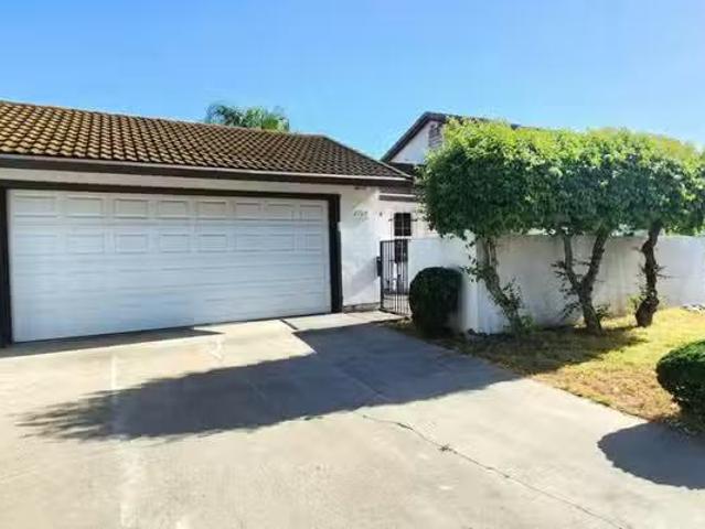 2760 SANTIAGO DR, MODESTO, CA 95354 Condo/Townhome For Sale M.
