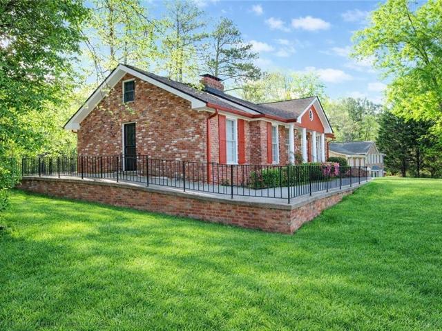 2760 The Fontainebleau SW, Atlanta, GA 30331 | MLS #7743