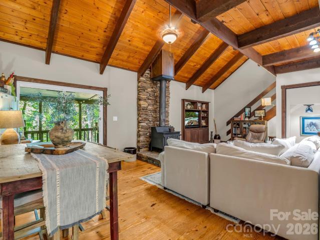 2760 Ugugu Drive