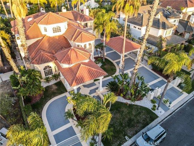 27612 Fargo Rd, Laguna Hills, CA 92653