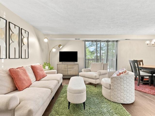 27615 Evergreen Run