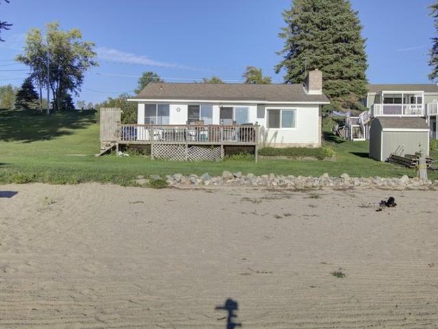 2761 N Johnson Rd, Trufant, MI 49347