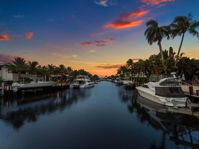 2761 NE 48th Ct, Lighthouse Point, FL 33064
