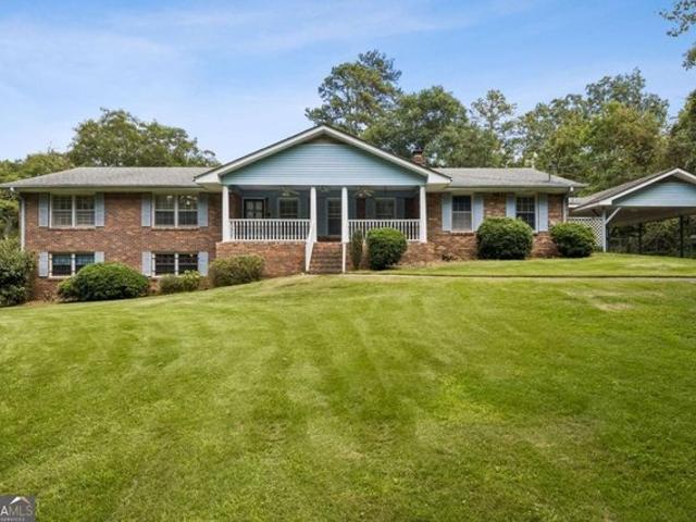 2761 Valleydale Dr NW, Conyers, GA 30012