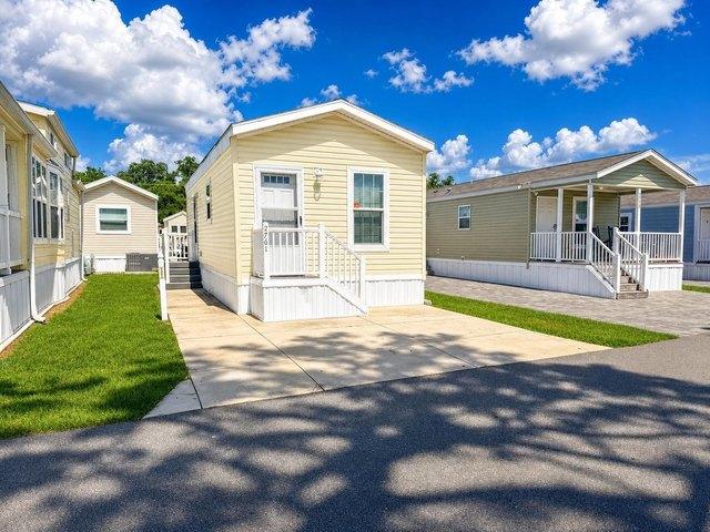 2761 Wells Ave Unit 121, Kissimmee, FL 34744