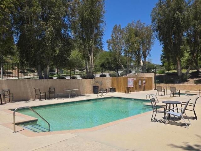 2762 Erringer Road 15