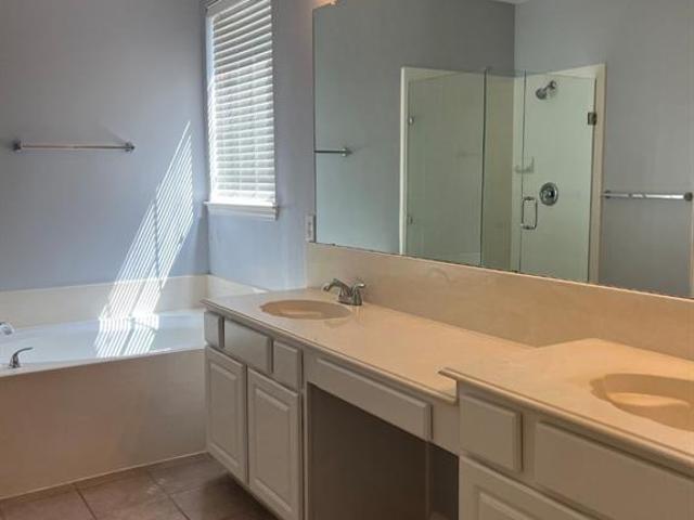 2762 Spanish Moss Trail