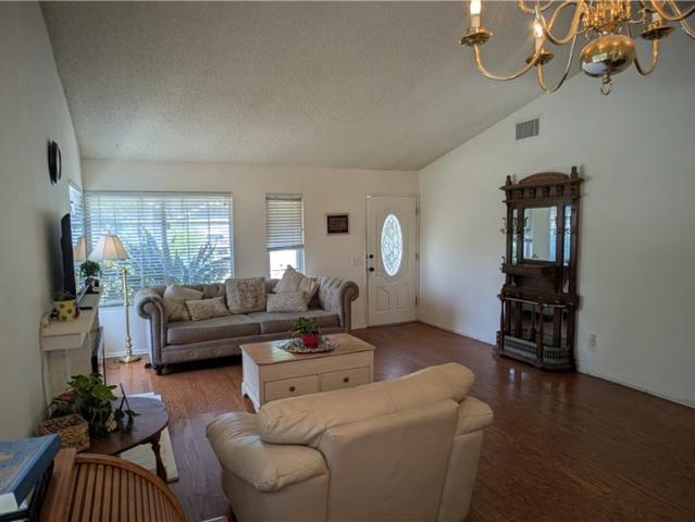 27636 Sequoia Glen Drive