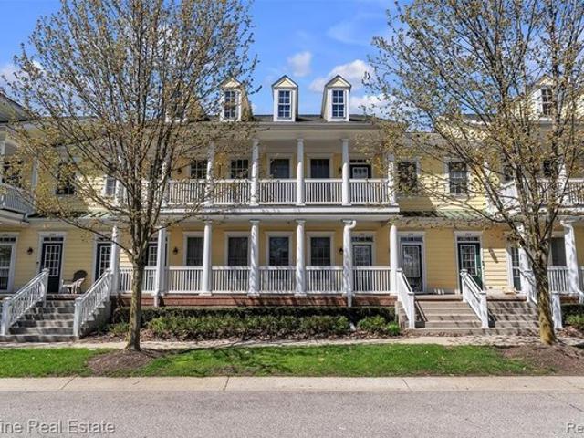 276 Constitution St, Canton, MI 48188