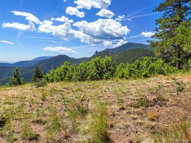 276 Crystal Park Rd, Manitou Springs, CO 80829