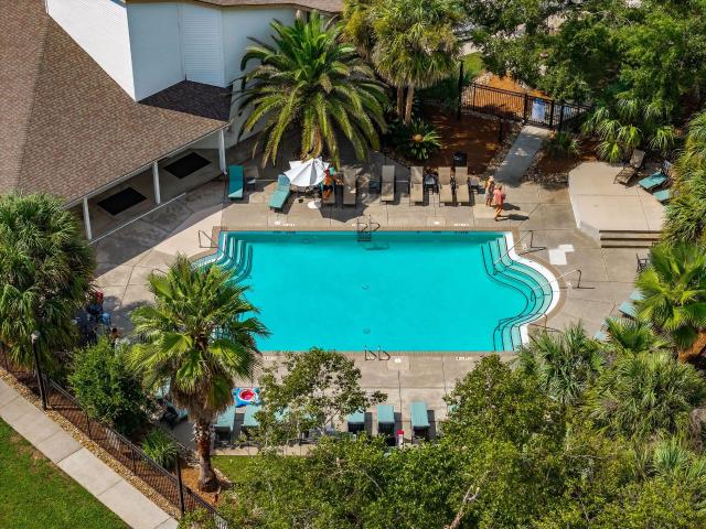 276 Alexandra Drive 1