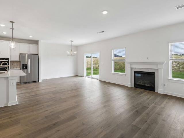 276 Astoria Dr