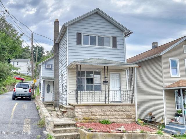276 Gardner St, Plymouth, PA 18651