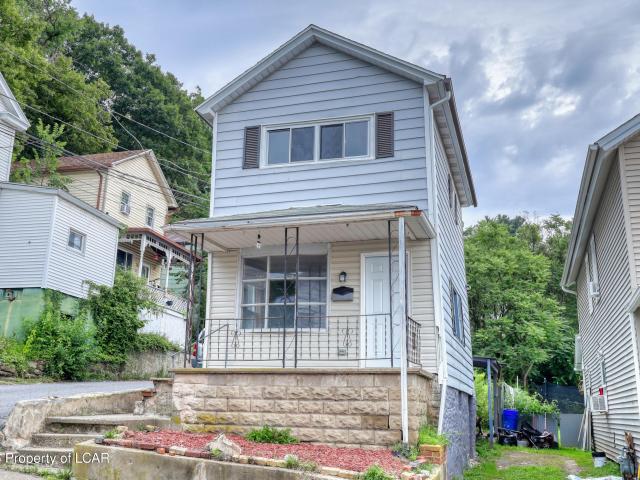 276 Gardner Street