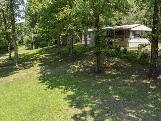 276 George Headly Rd, Locust Fork, AL 35097