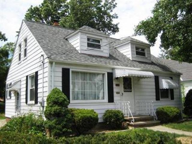 276 E 242nd St, Euclid, OH 44123