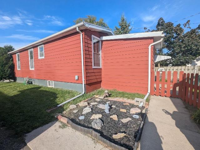 276 e cotton streets