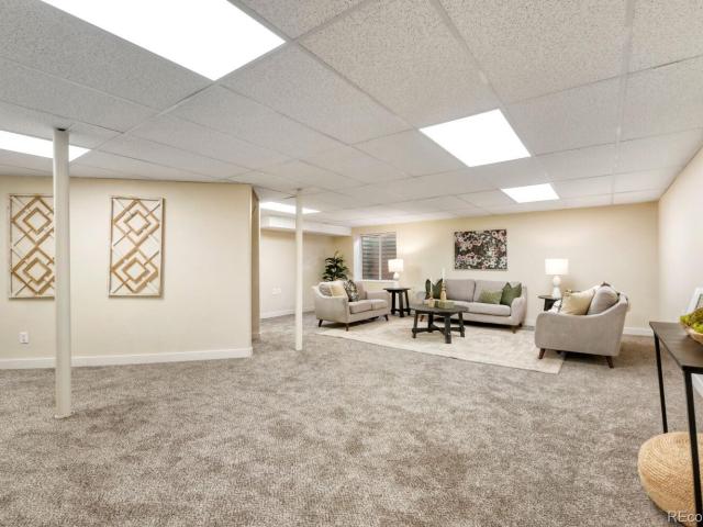 276 Homestead Way