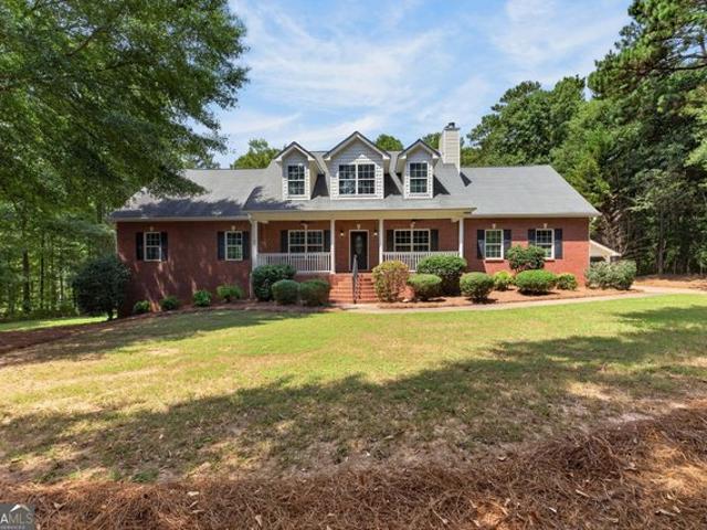 276 Harbour Shores Dr, Jackson, GA 30233