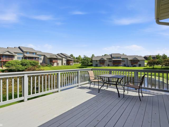 276 Hickory Court