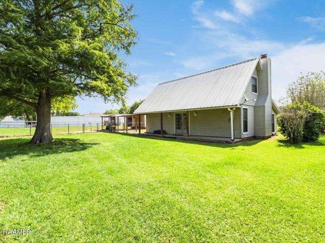 276 Highway 182, Sunset, LA 70584