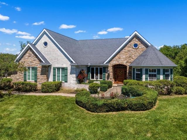 276 Longwood Rd, Huntington, WV 25705