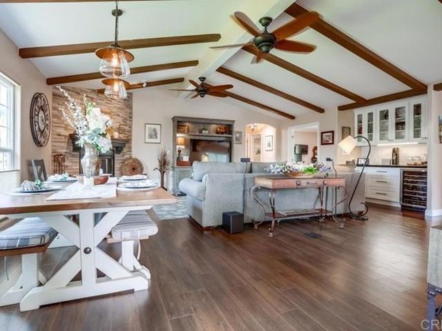 276 N El Camino Real Spc 204, Oceanside, CA 92058