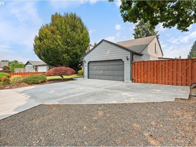 276 sw 11th ave