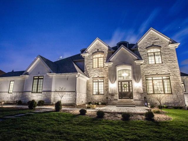 276 W Prestwick St, Palatine, IL 60067