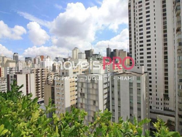 276m² na Alameda Franca com 4 dormitórios e 3 vagas