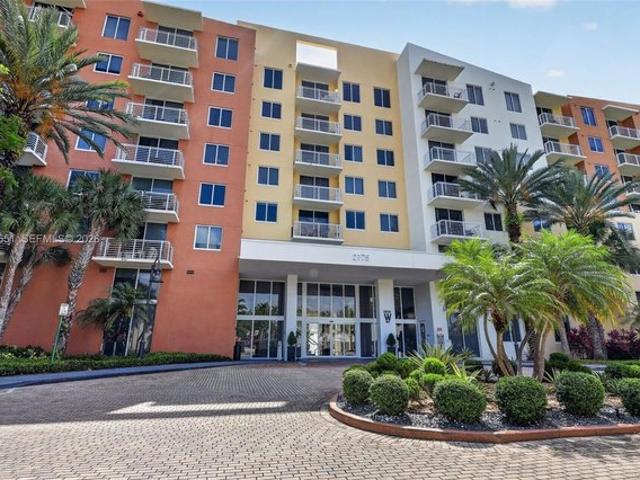 2775 NE 187th St Apt 202, Aventura, FL 33180