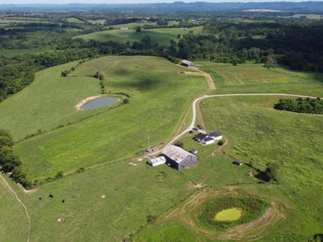2775 Kiddville Rd, Mount Sterling, KY 40353