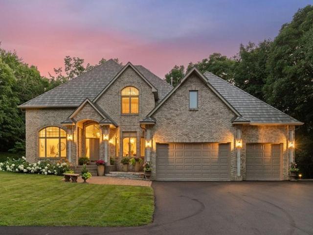 2775 W 150th St, Shakopee, MN 55379