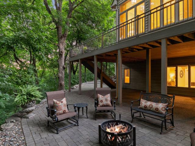 2775 W 150th Street
