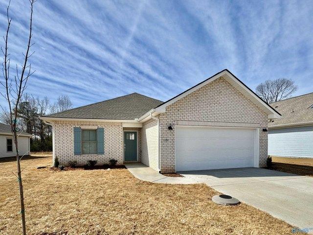 27765 Buffalo Run Dr, Madison, AL 35756