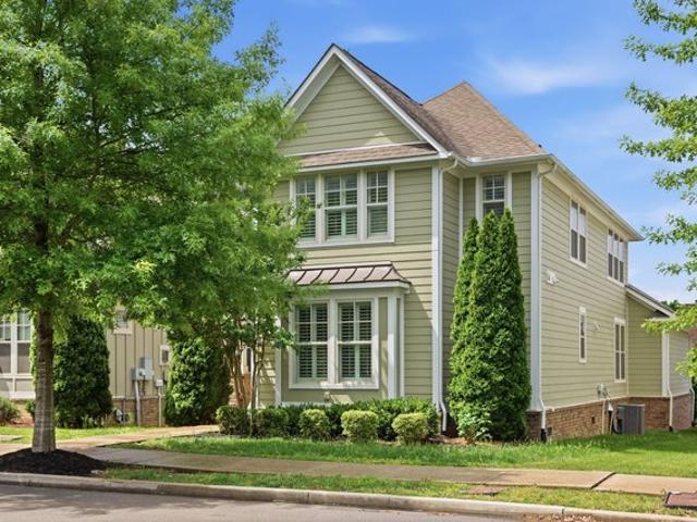 2776 Americus Dr, Thompsons Station, TN 37179