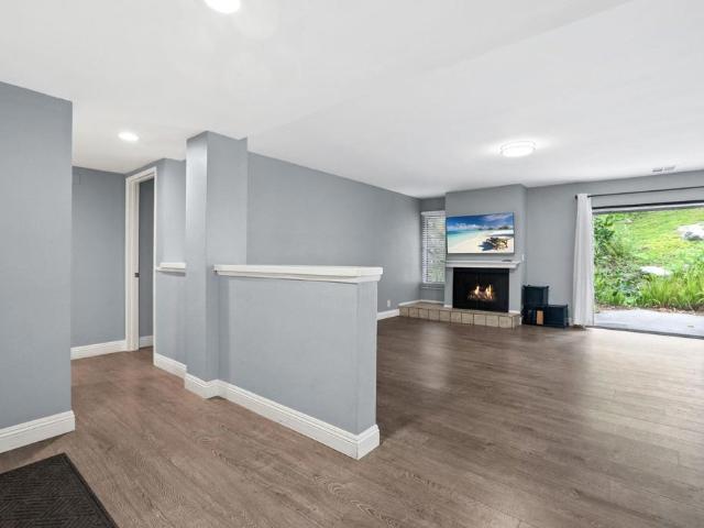 2776 Pine Creek Cir