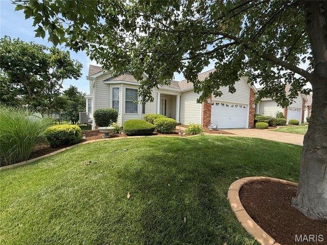2776 Samuel Dr Unit 746A, Dardenne Prairie, MO 63368