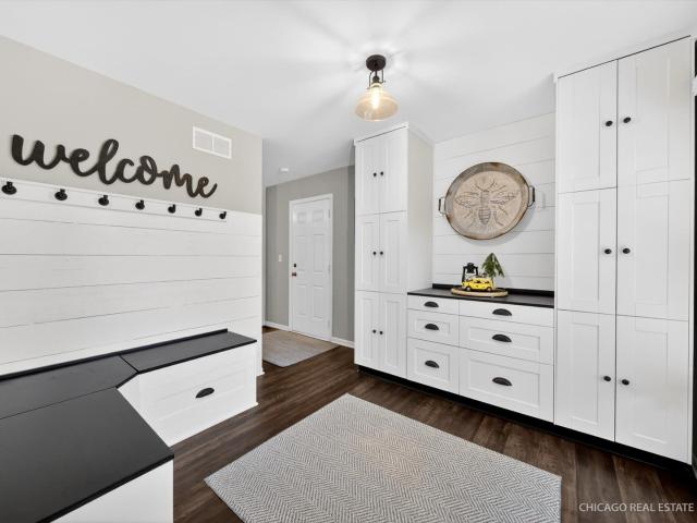 2777 Colonial Drive