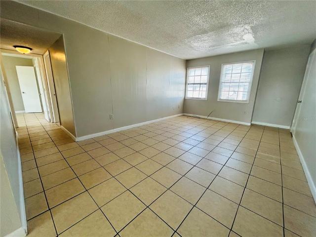 2777 L B McLeod Rd, Unit D, Orlando, FL 32805 | MLS #O6403