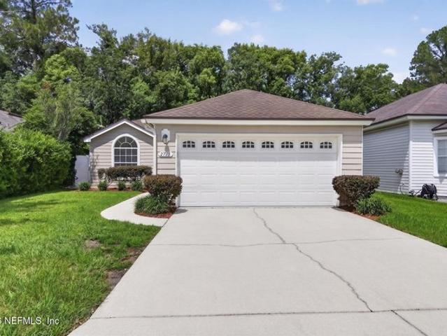 2778 Lantana Lakes Dr W, Jacksonville, FL 32246
