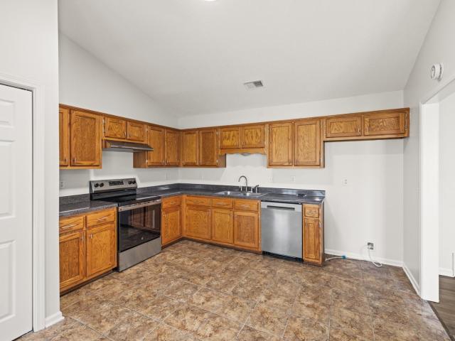 2779 shady well cv