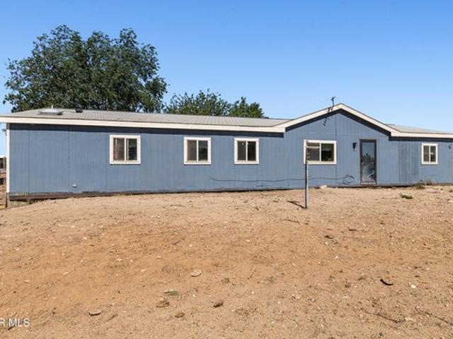 2770 N Mountain Meadow Rd, Chino Valley, AZ 86323