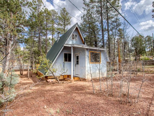 2770 Beavertail Lane
